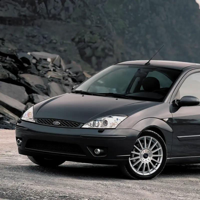 2000-2001 Ford Focus Bulb Size Guide: Headlights, Fog lights & More ...